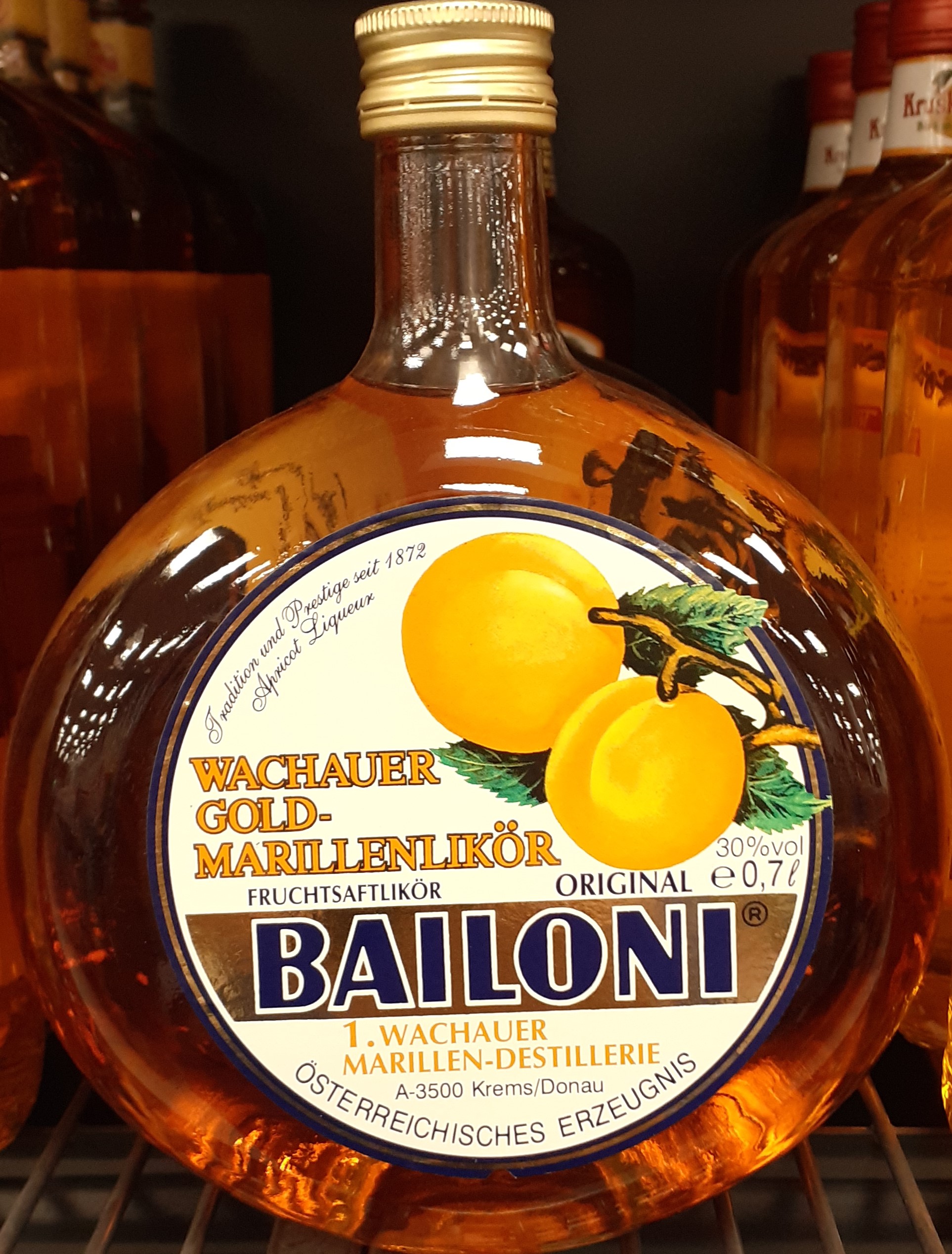 Bailoni Wachauer Marillenlikör 30% 0,7 Einweg | Likör | Spirituosen ...
